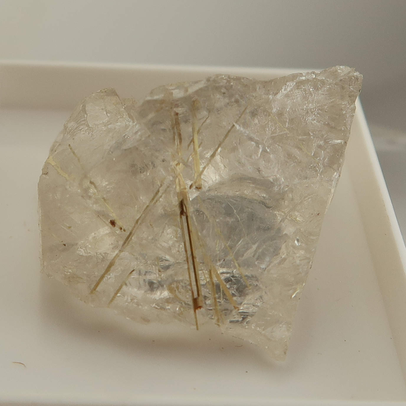 Rough Rutilated Quartz - Buy rough Quartz pieces Online - UK Minerals