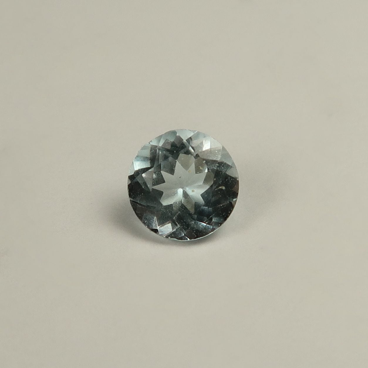 Faceted Blue Topaz - Gemstone Topaz facets for Sale - UK Gemstones
