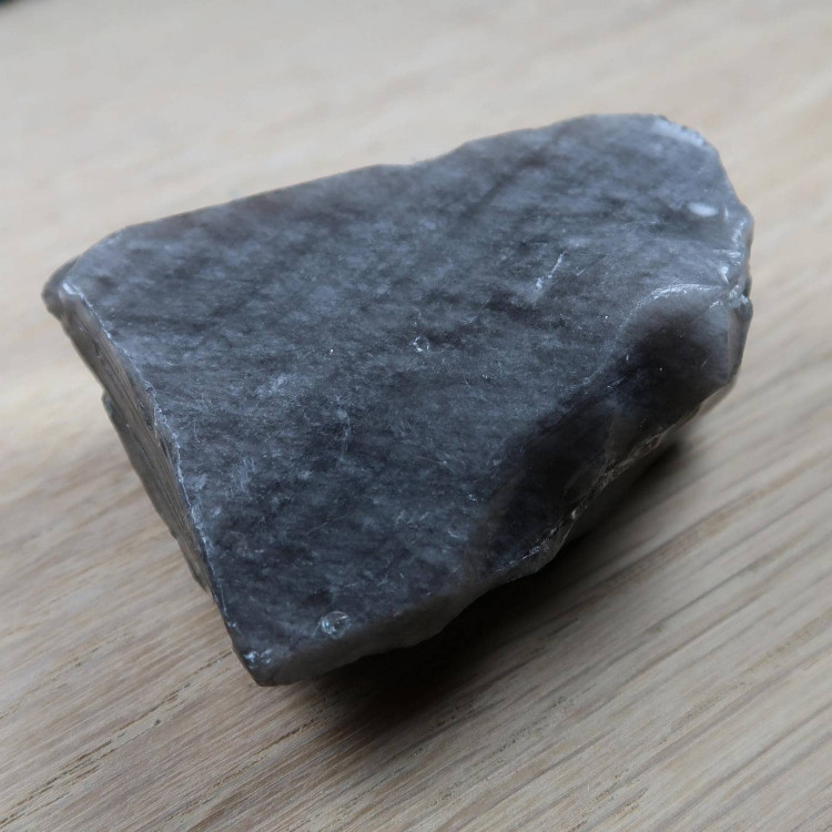 Rough Sheen Obsidian - Buy rough Obsidian pieces Online - UK Gems