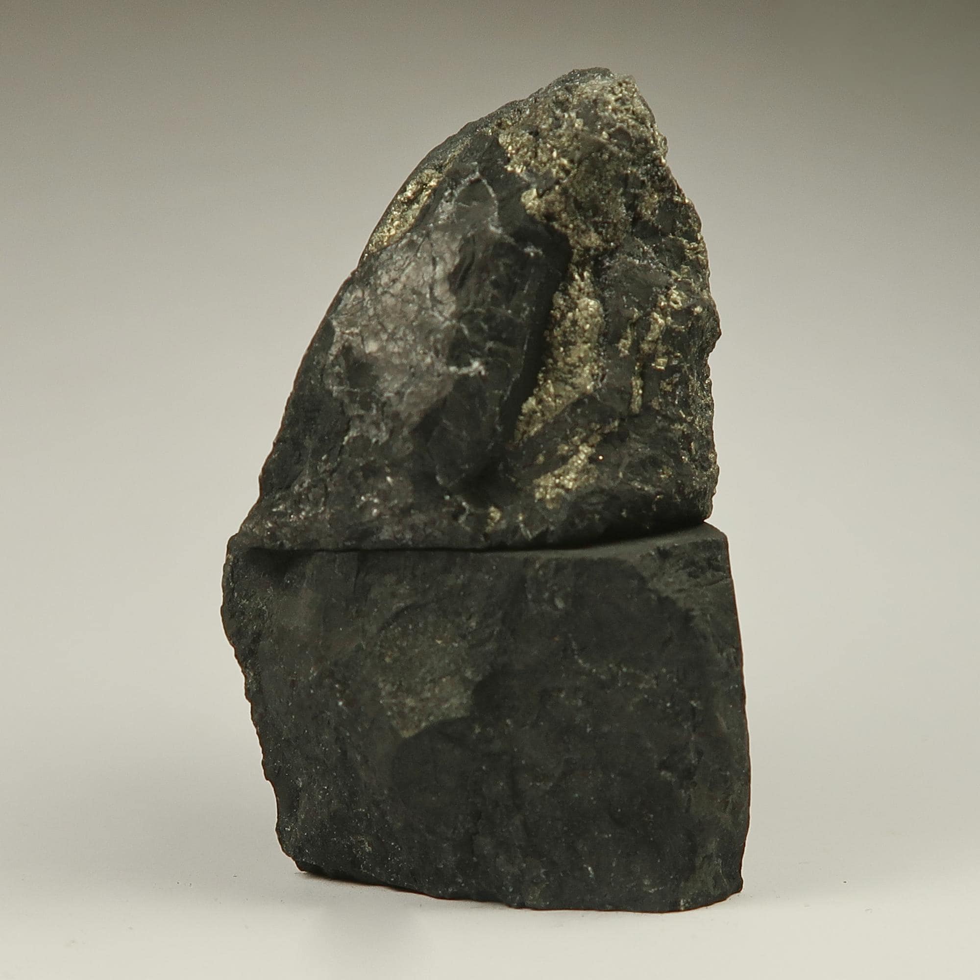 Rough Shungite mineraloid specimens | UK Mineral Shop