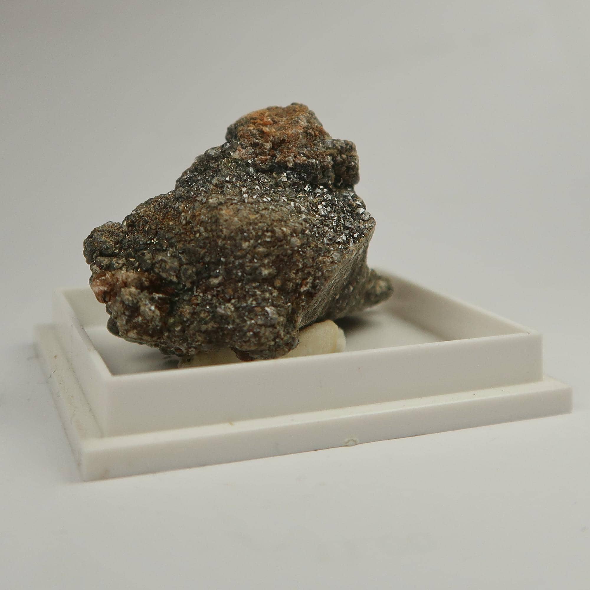 Mineral mounting putty | Mounting materials for micromounts